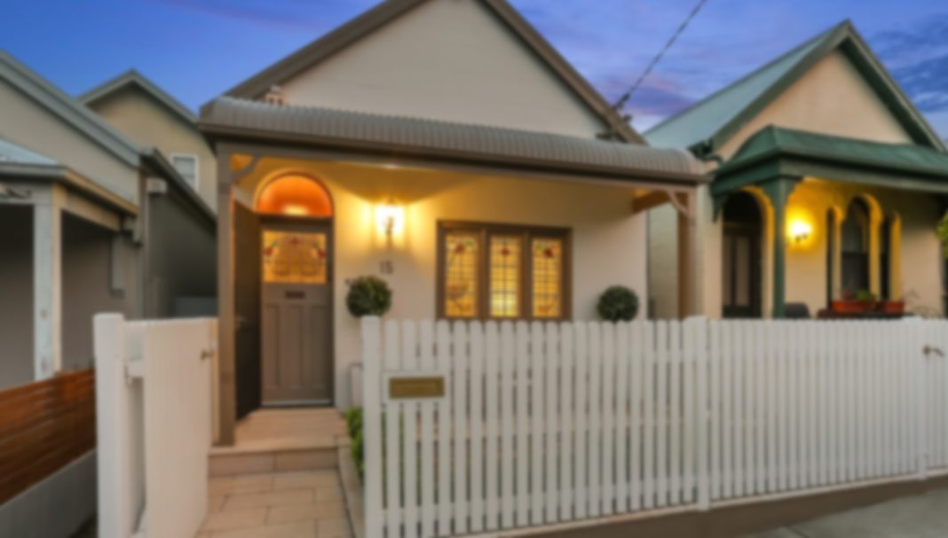 What we can learn from Australia's median house prices from 1970-2016