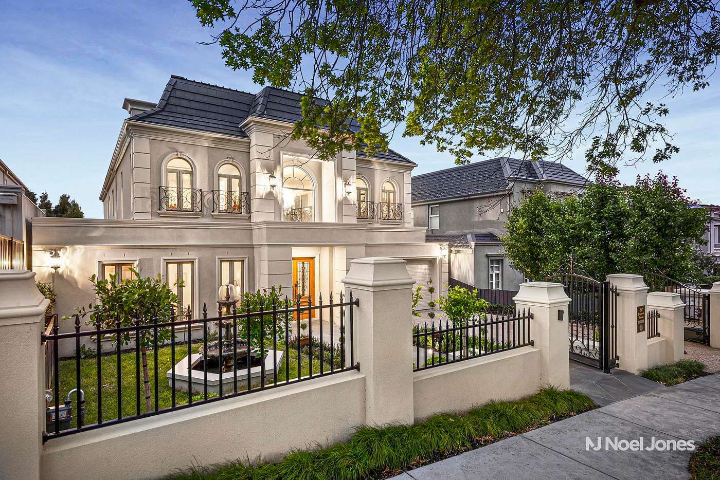 Knock Down Rebuild - Knocking Down A House And Rebuilding- Homely