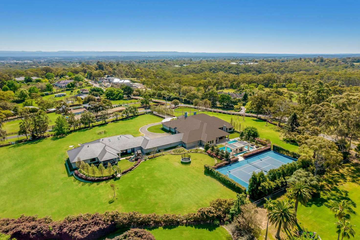 Divine Dural: Discover the mansions of north west Sydney