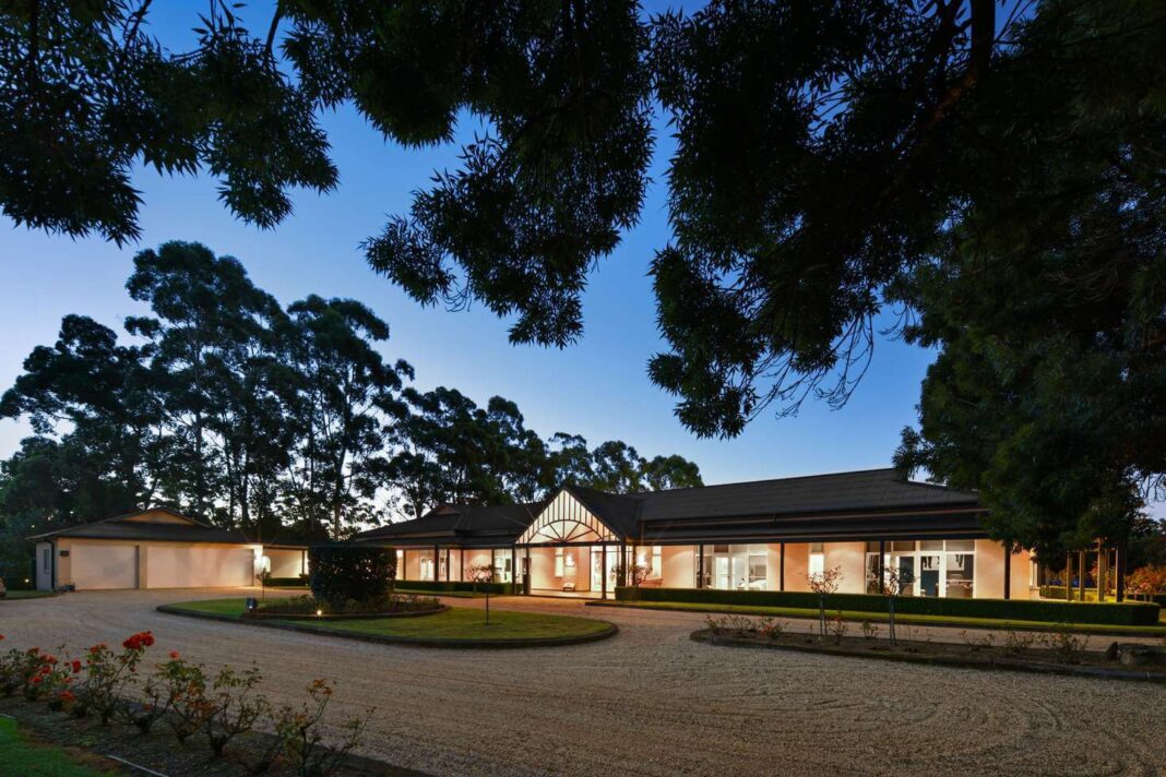 Divine Dural: Discover the mansions of north west Sydney